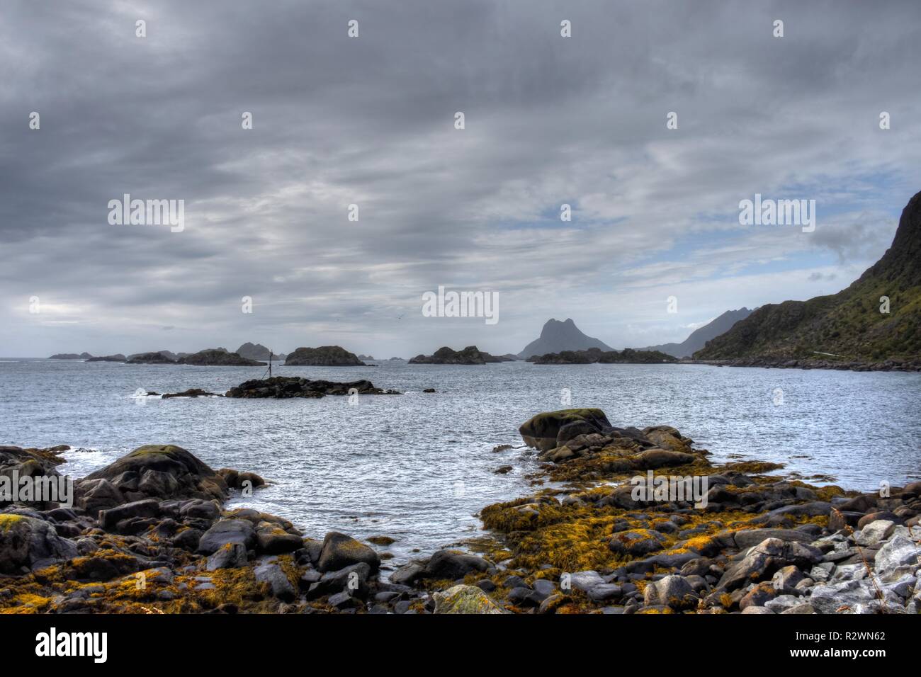 Norwegen, Leknes, Ballstad, Lofoten, Nordland, Küste, Fjord, Flut, Ebbe ...