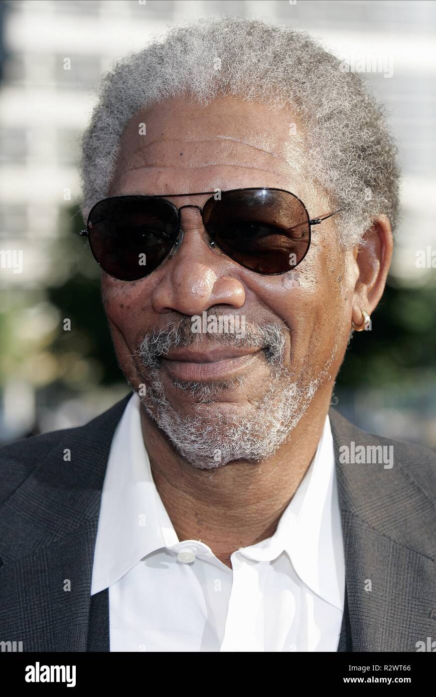 Morgan Freeman Batman Begins