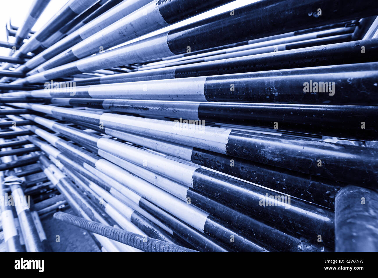 Steel barrel hi-res stock photography and images - Alamy