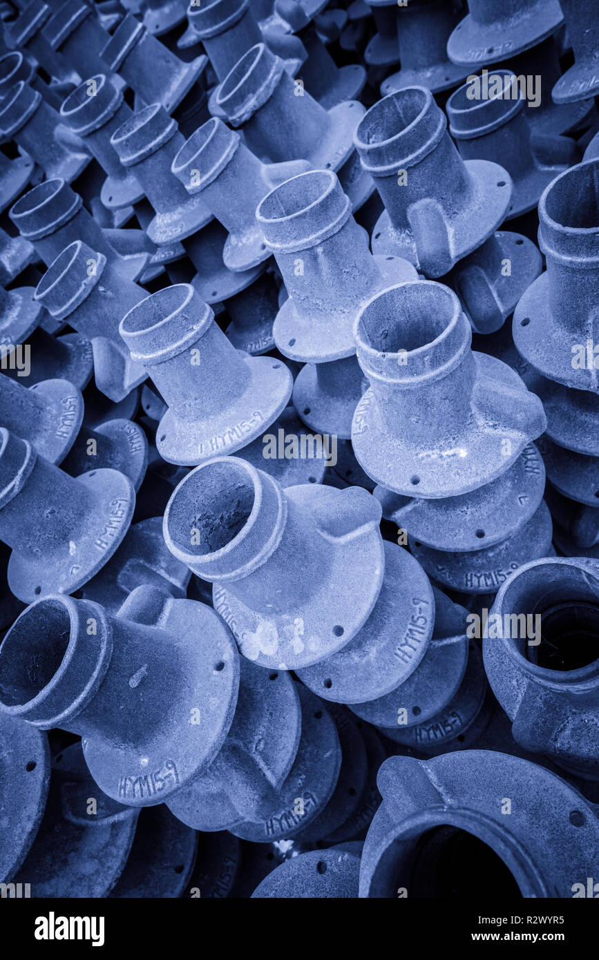 Steel frame structures hi-res stock photography and images - Alamy