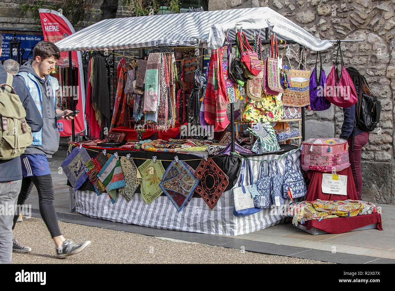 Costermonger hi-res stock photography and images - Alamy
