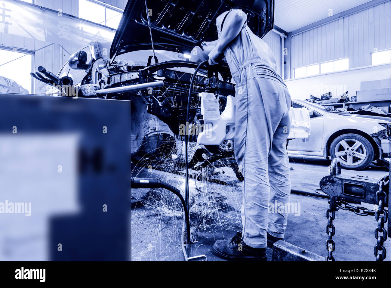 Car assembly line hi-res stock photography and images - Alamy