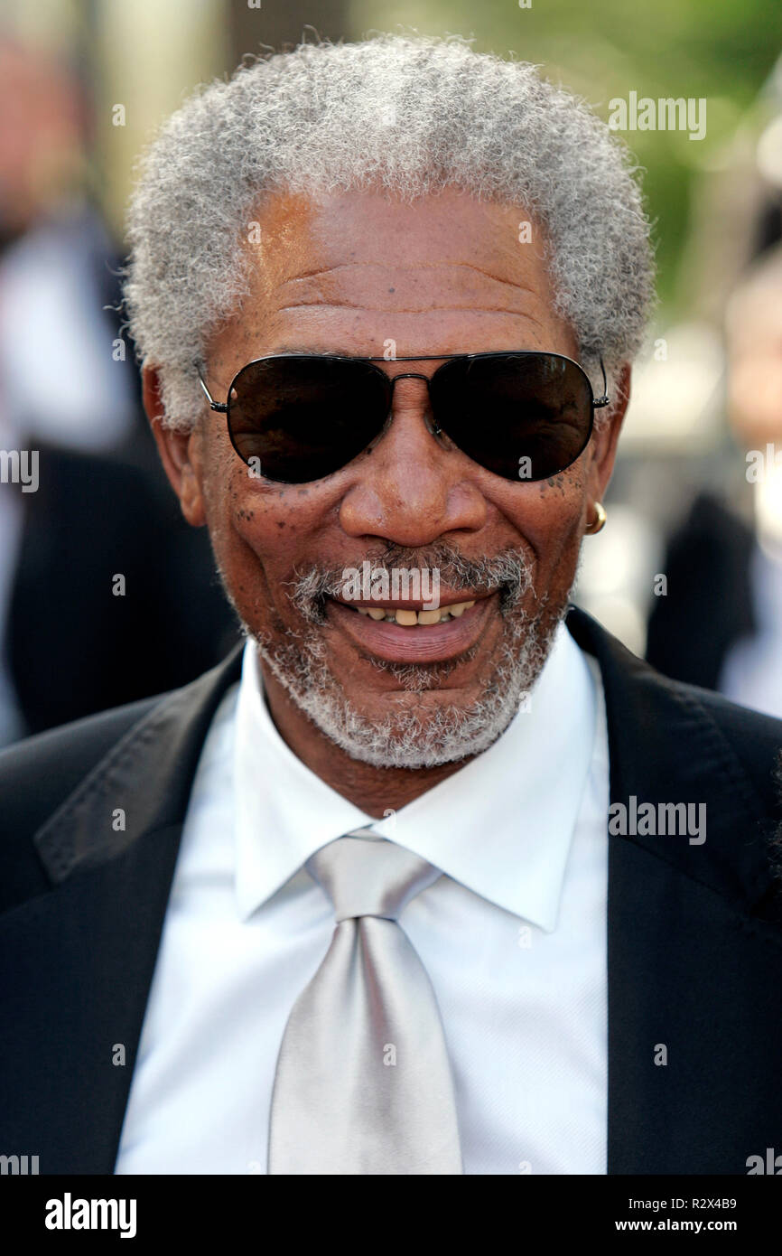 MORGAN FREEMAN THE THREE BURIALS OF MELQUIADES ESTRADA PREMIERE 2005 ...