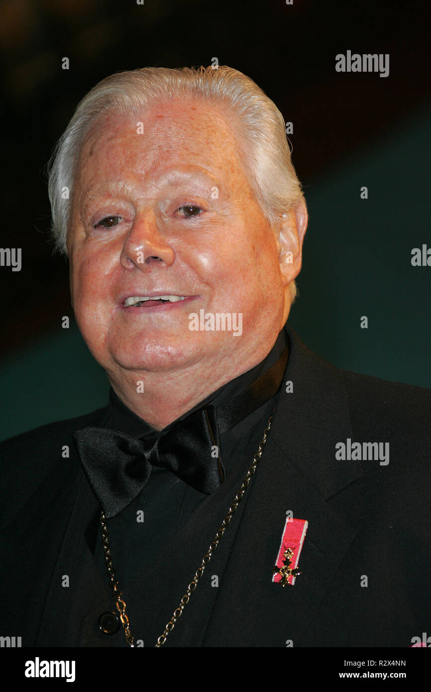 Danny la rue hi-res stock photography and images - Alamy
