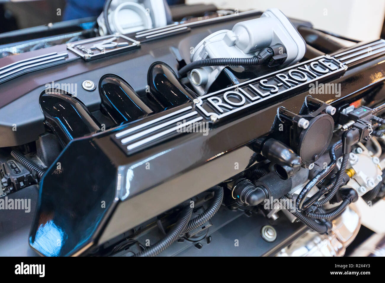 Rolls royce engine 2016 hi-res stock photography and images - Alamy