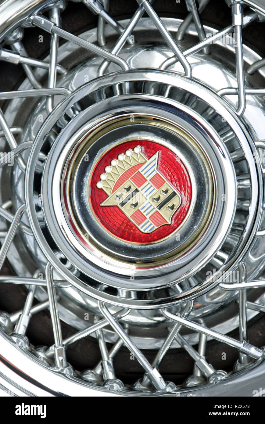 1960 CADILLAC COUPE DEVILLE GEORGE BARRIS COLLECTION PETERSEN MUSEUM ...