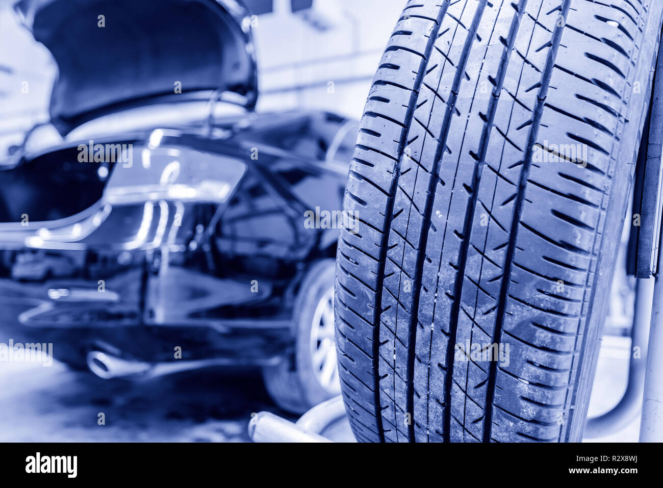 Automobile tire production line hi-res stock photography and images - Alamy