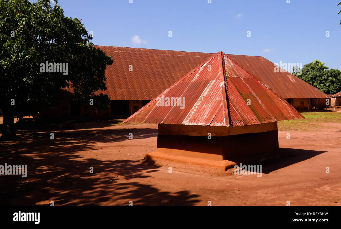 Fon tribe High Resolution Stock Photography and Images - Alamy