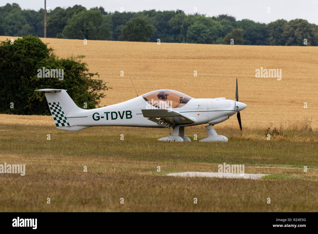 MCR-01 ULC Bambi G-TDBV Stock Photo - Alamy
