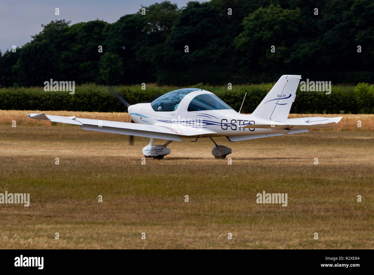 Sting aircraft hi-res stock photography and images - Alamy