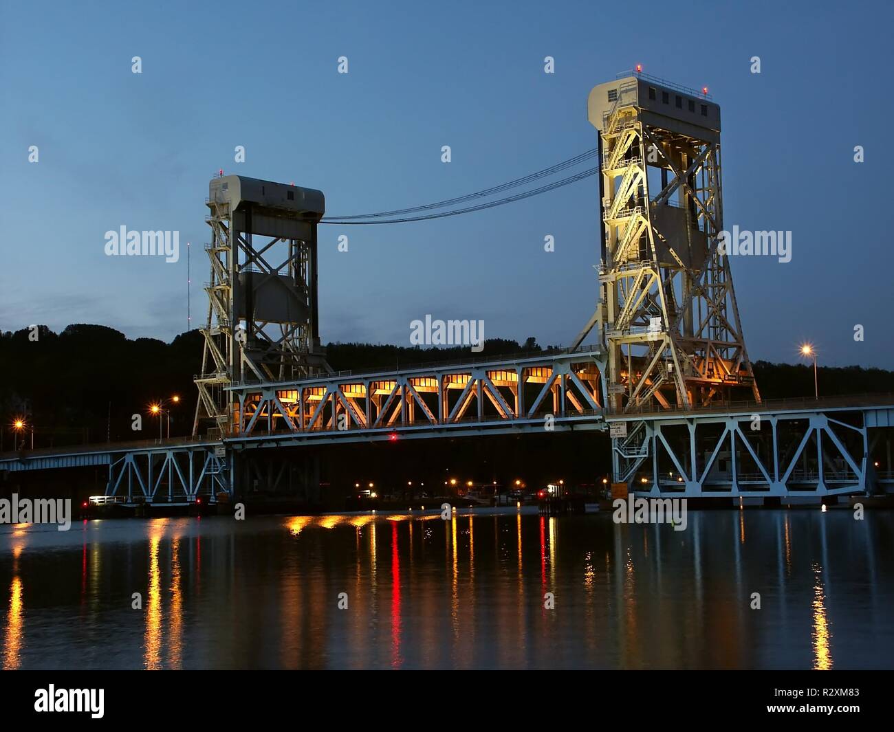 Bridgefest hi-res stock photography and images - Alamy