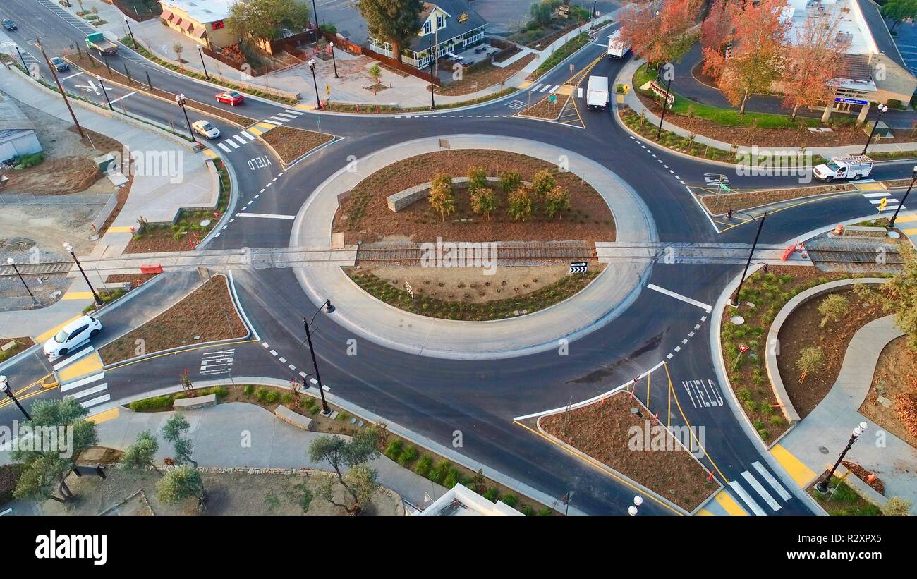 Roundabout Busy Traffic Road High Resolution Stock Photography and Images - Alamy