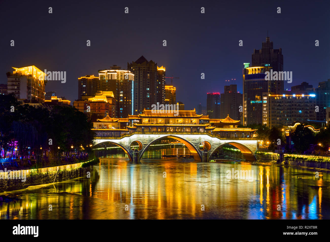 Anshun bridge at night, Chengdu, China Stock Photo - Alamy