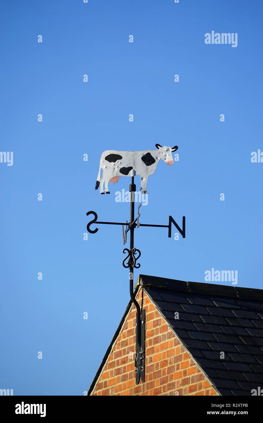 Weather vane on rooftop hi-res stock photography and images - Alamy