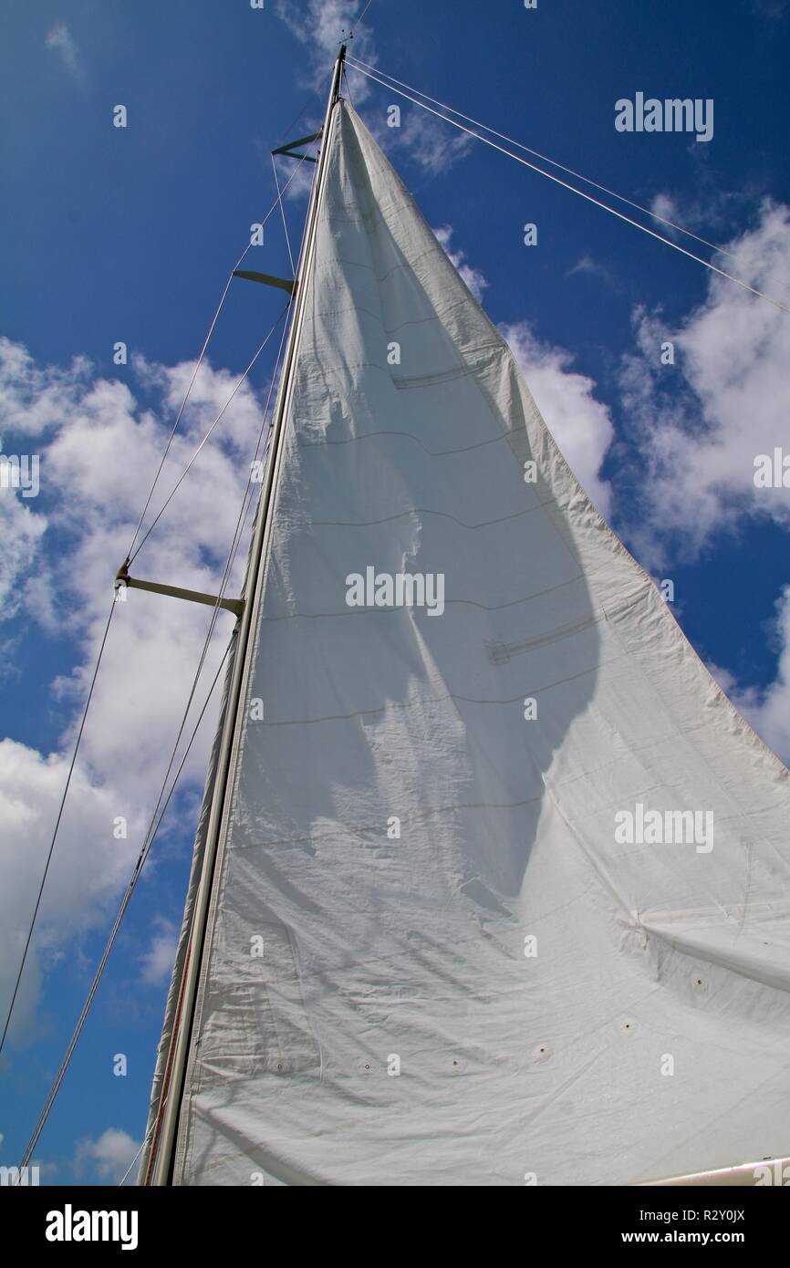 Wind filling sails hi-res stock photography and images - Alamy