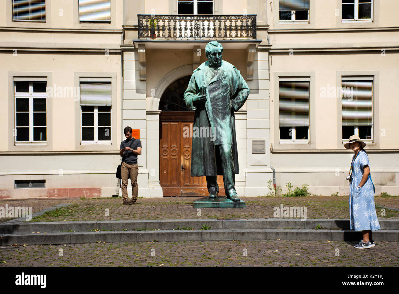 Bronze statue in garden at front of Psychology Institute University of ...