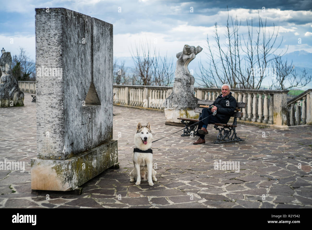 Bell tower cathedral atri abruzzo hi-res stock photography and images ...