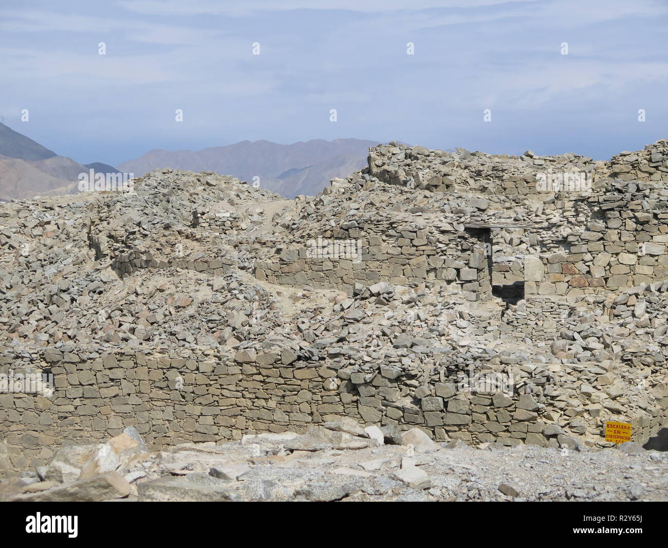 Chanquillo - ancient monumental complex Peru Stock Photo - Alamy