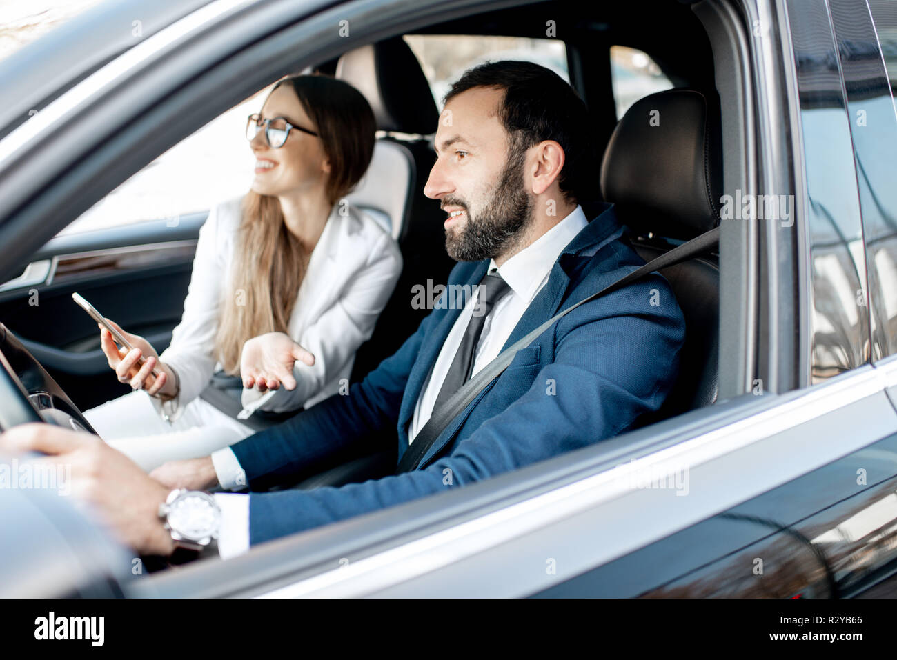 Young couple talking car city hi-res stock photography and images - Alamy