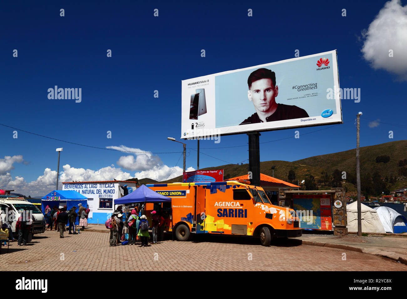 Lionel Messi on billboard advertising Huawei Mate 8 smartphone and ...