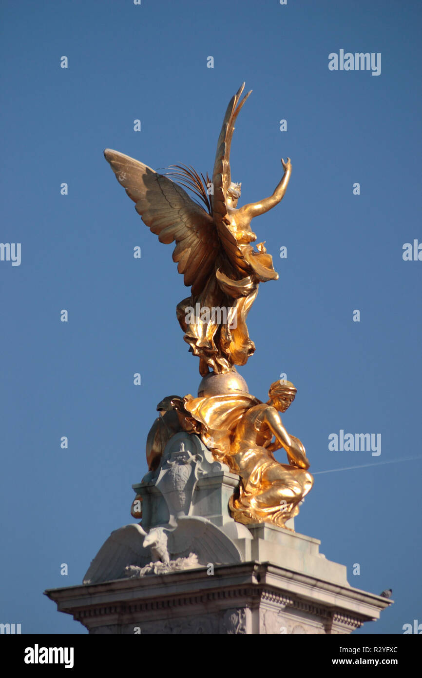 angels - detail from victoria memorial in london Stock Photo - Alamy