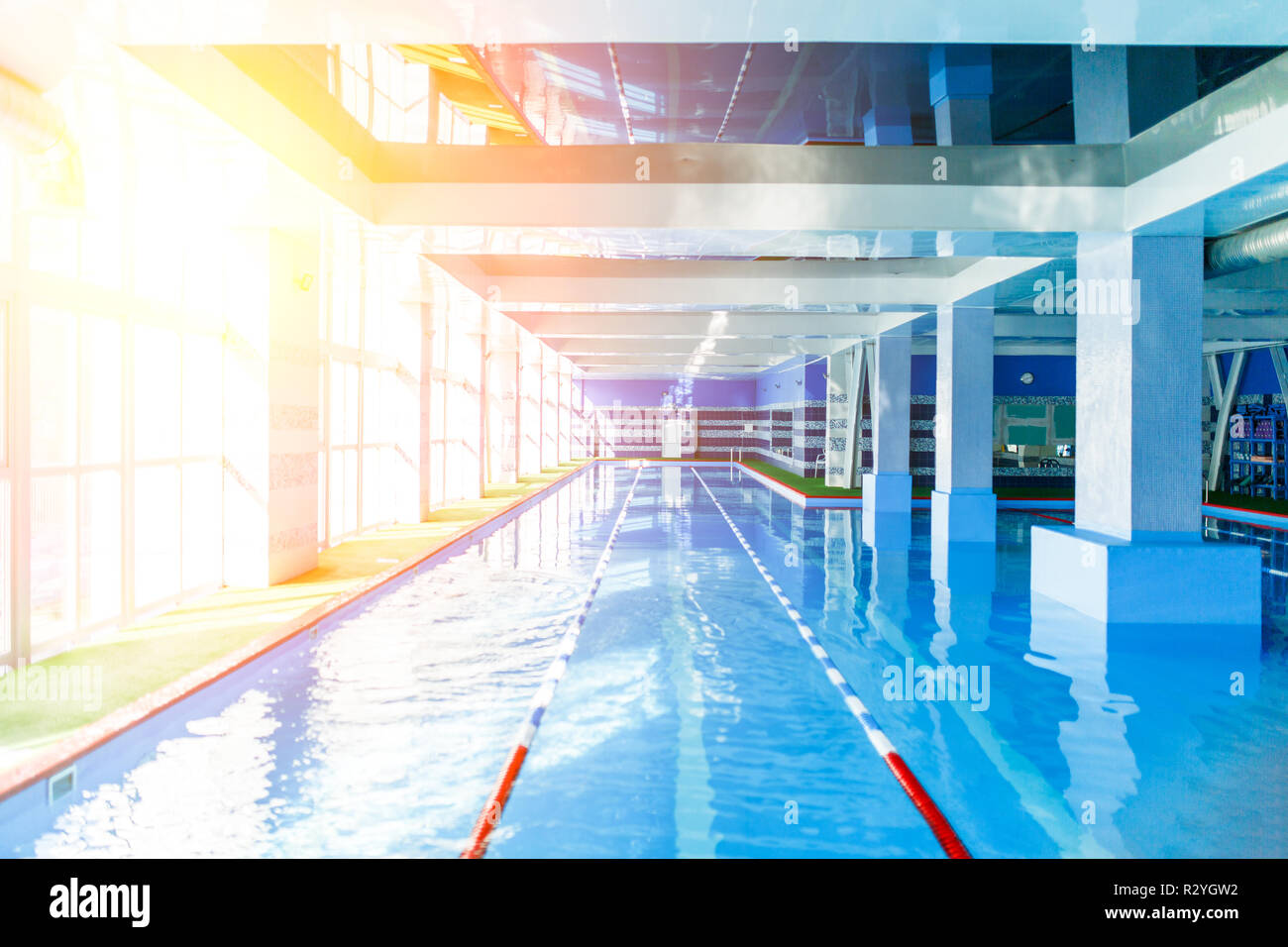 Photo of swimming pool without people.Sunlight effect Stock Photo - Alamy