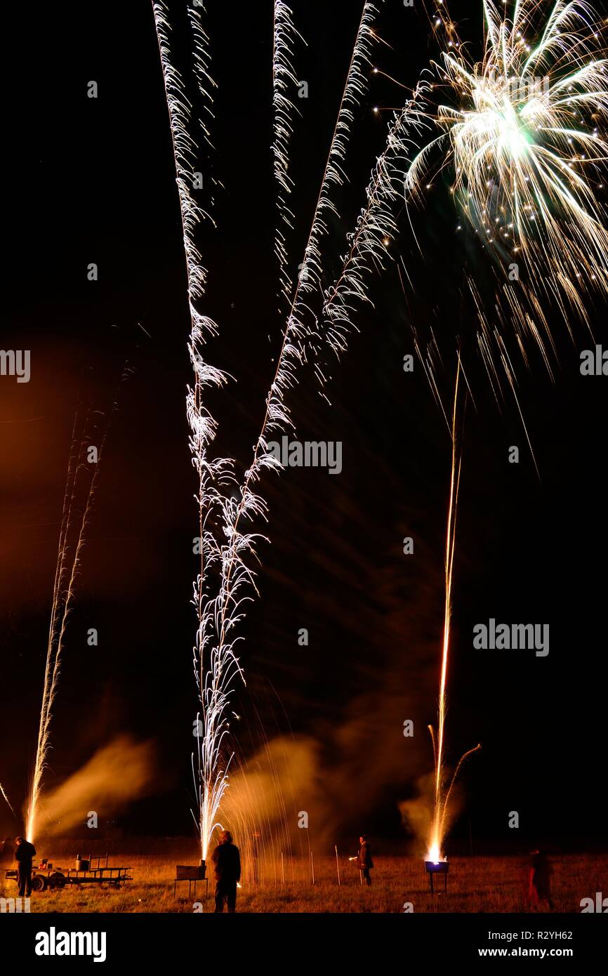 Bonfire night blurred motion hi-res stock photography and images - Alamy