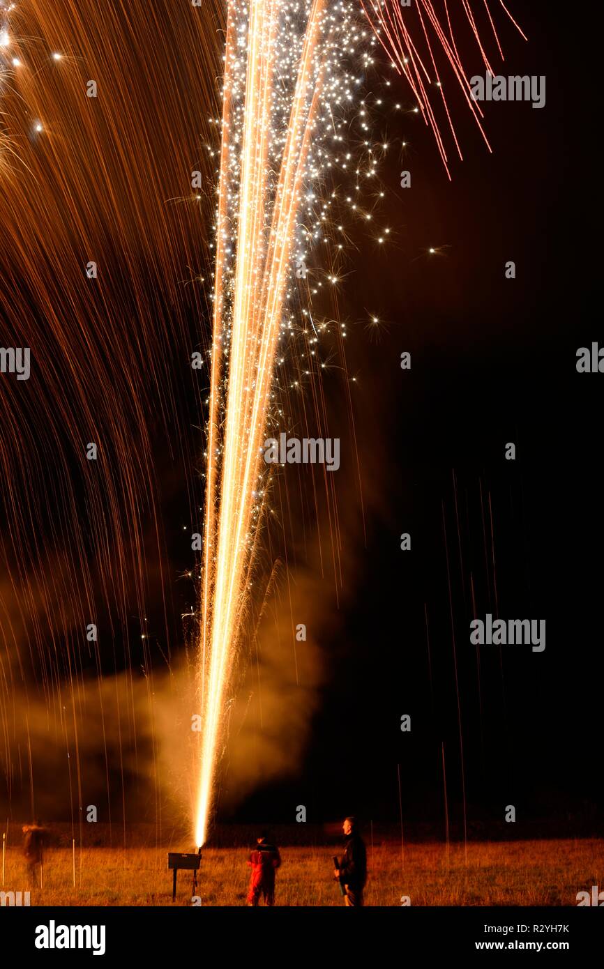 Bonfire night blurred motion hi-res stock photography and images - Alamy