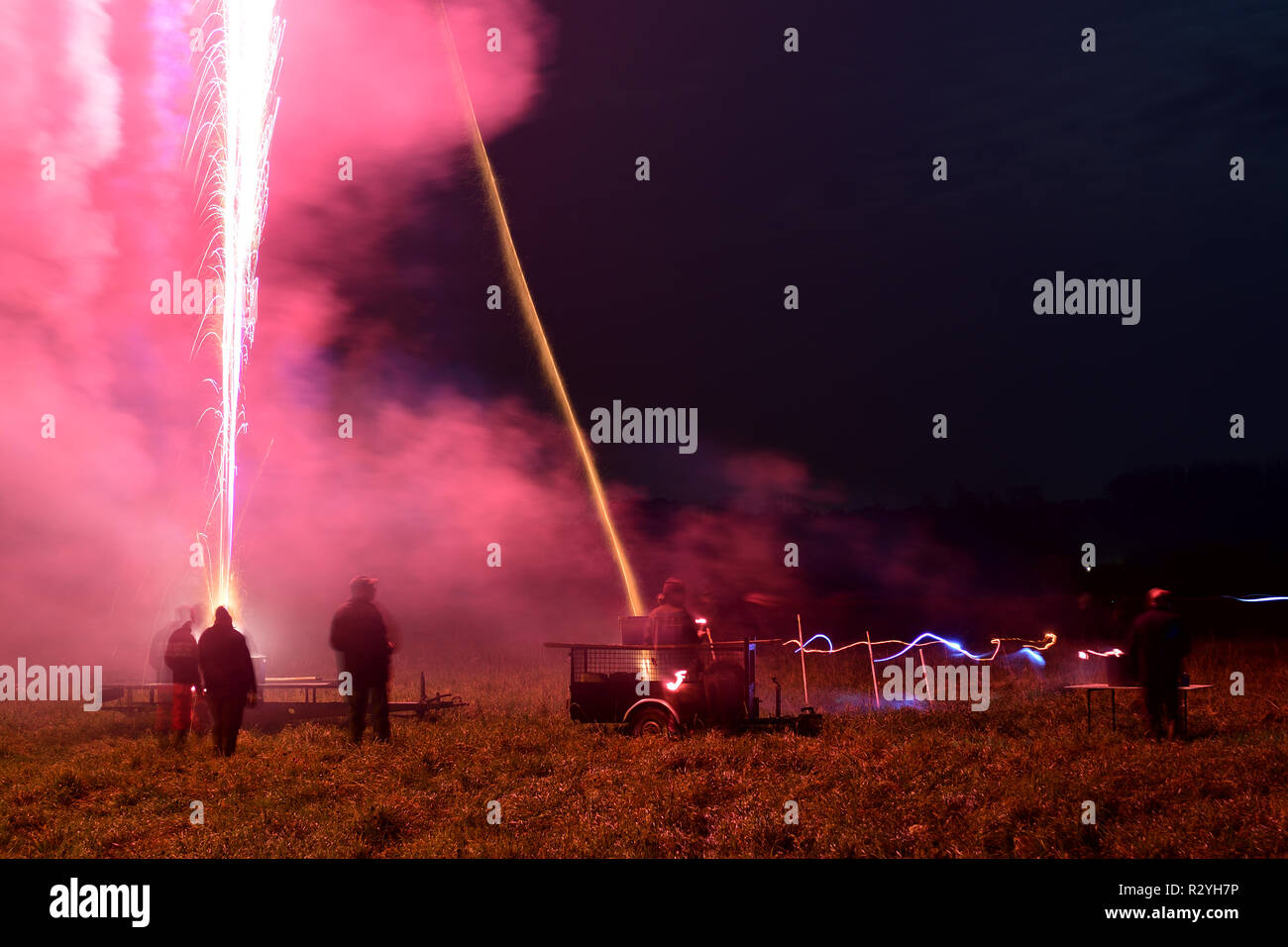 Group fireworks in sky hi-res stock photography and images - Alamy