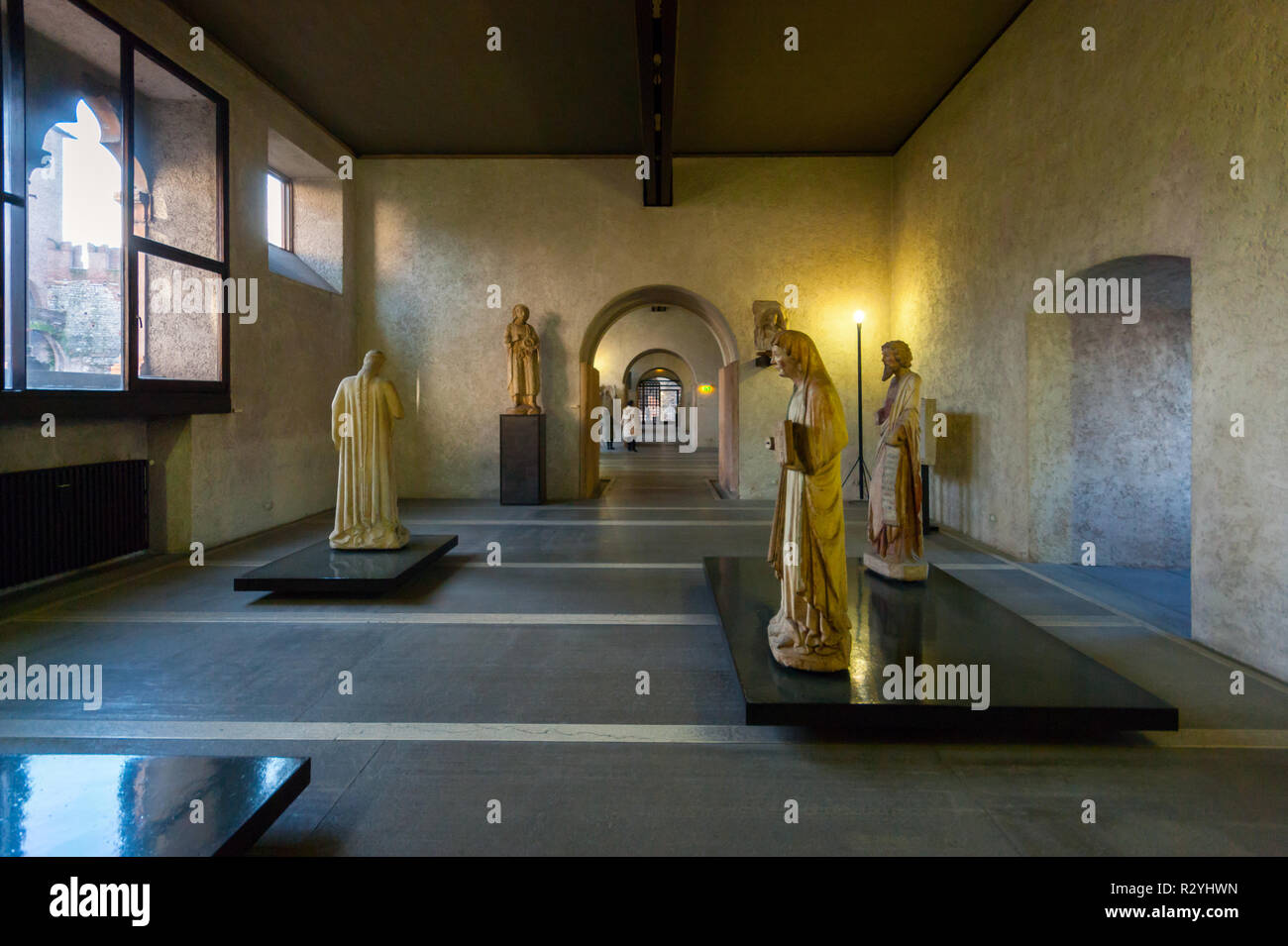 Verona Castelvecchio Art Museum Stock Photos & Verona Castelvecchio Art ...