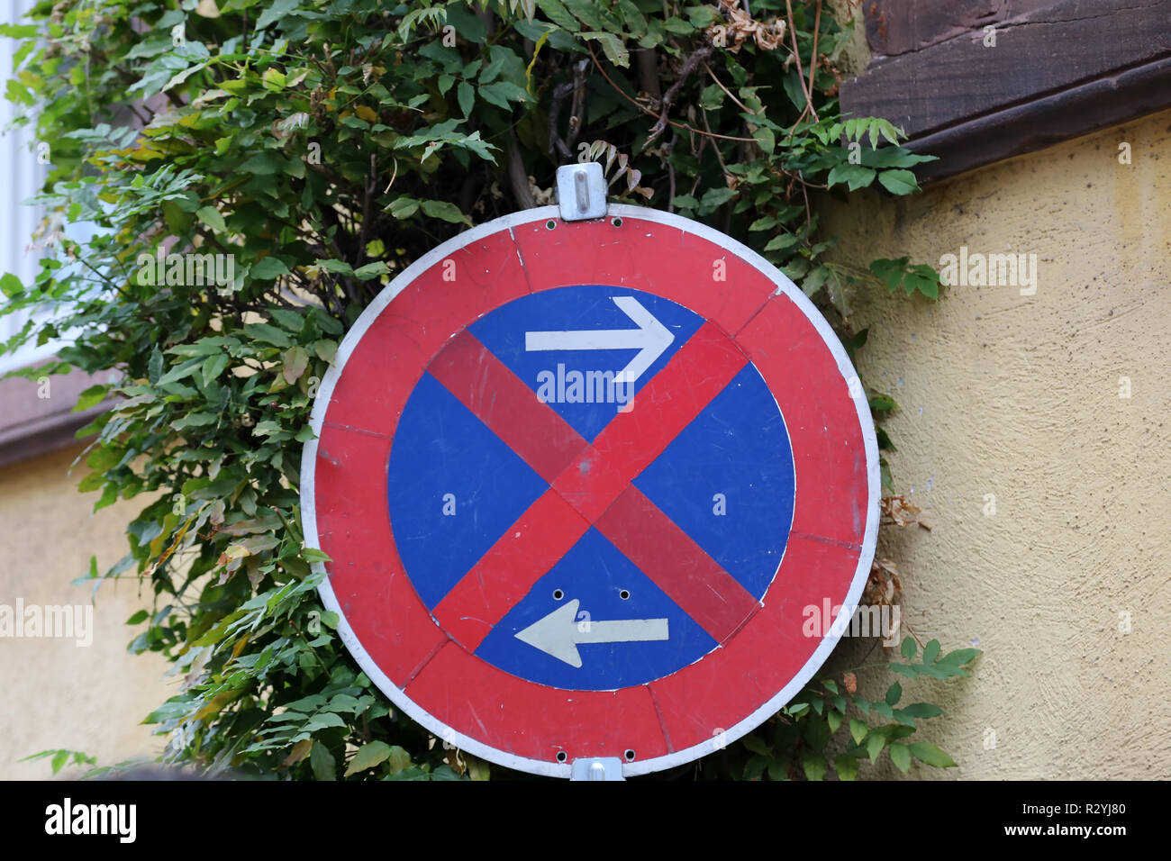 Road Sign: Stop is prohibited with a coverage area Stock Photo - Alamy