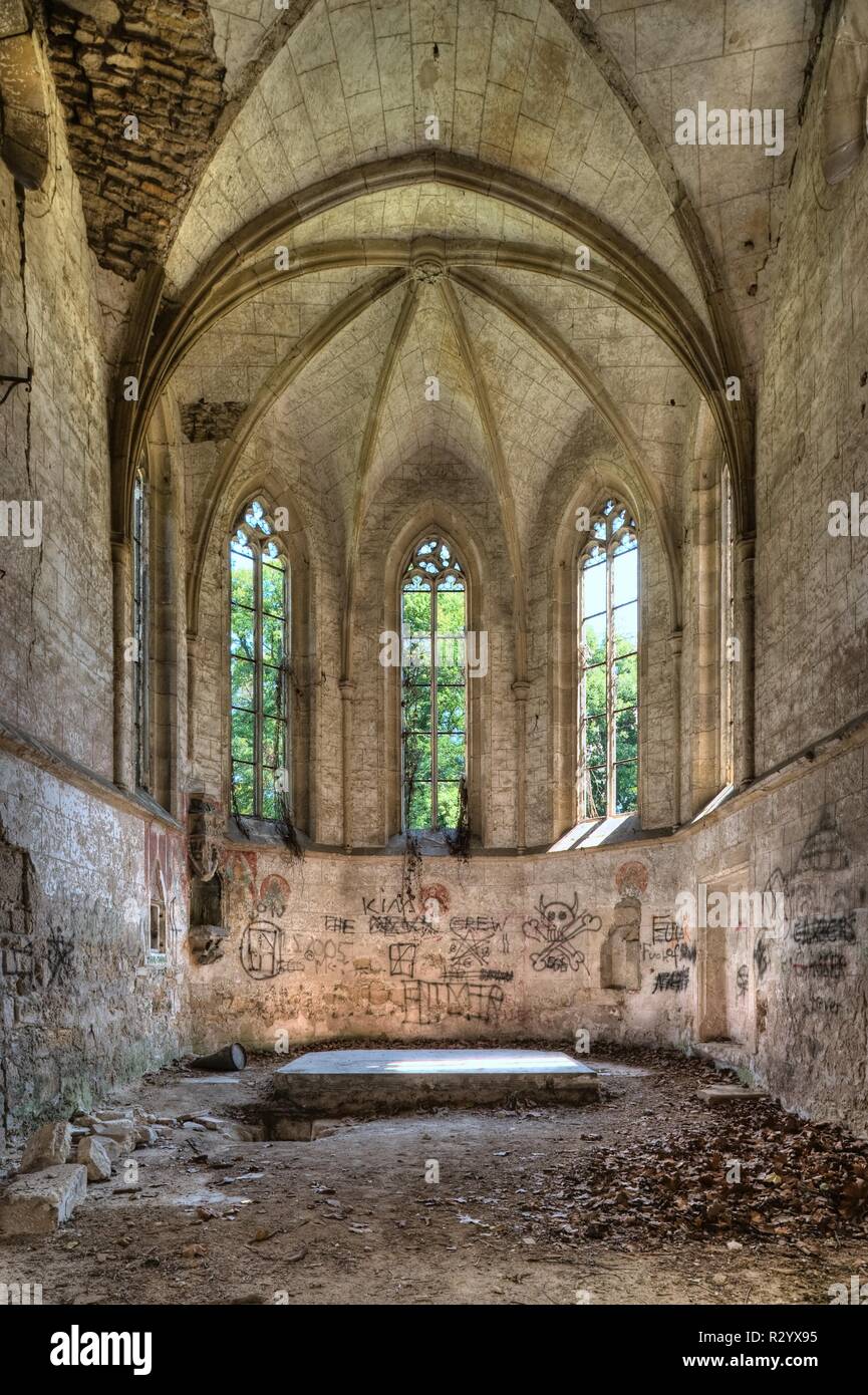 Schloss Pottendorf war ein bis nach 1945 bedeutendes Wasserschloss in ...