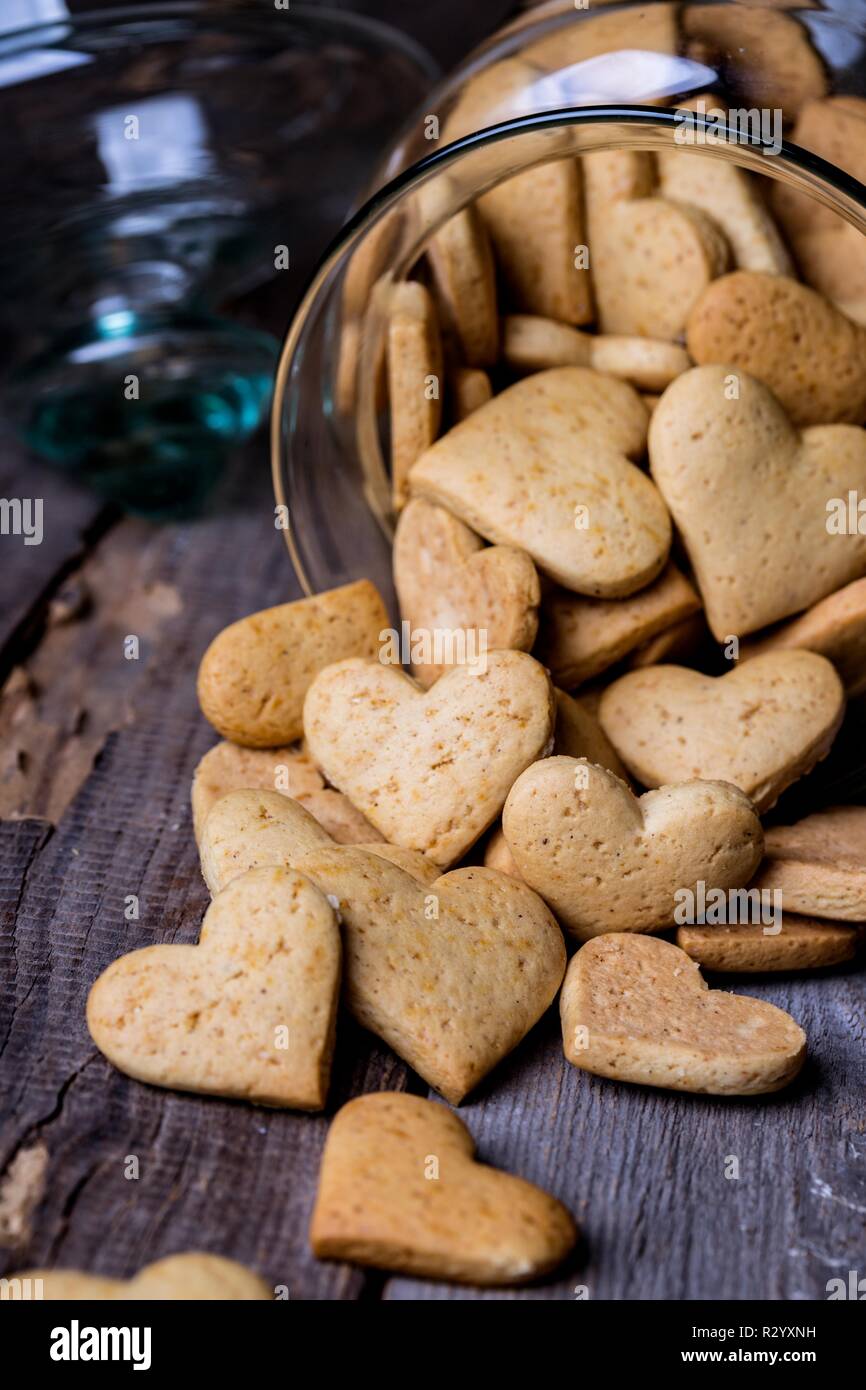 gingerbread in heart shape in a glass jar Stock Photo - Alamy