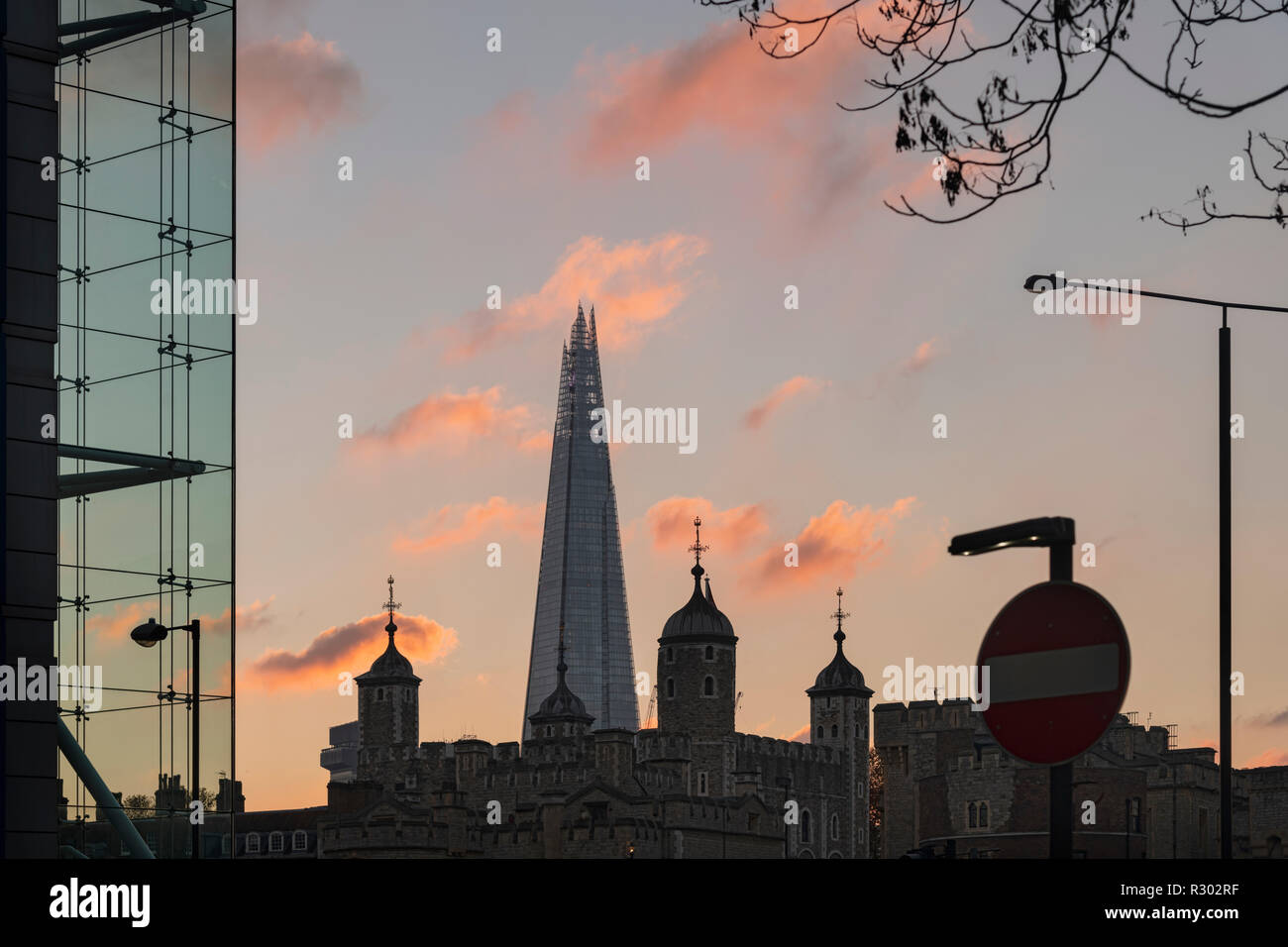 London tower high highest shard hi-res stock photography and images - Alamy