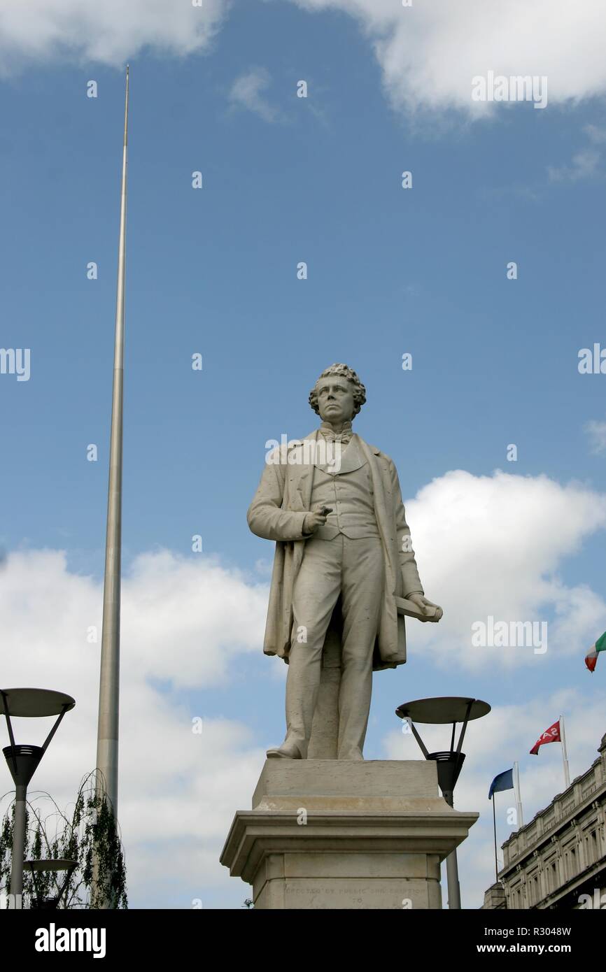 Sir john gray monument hi-res stock photography and images - Alamy
