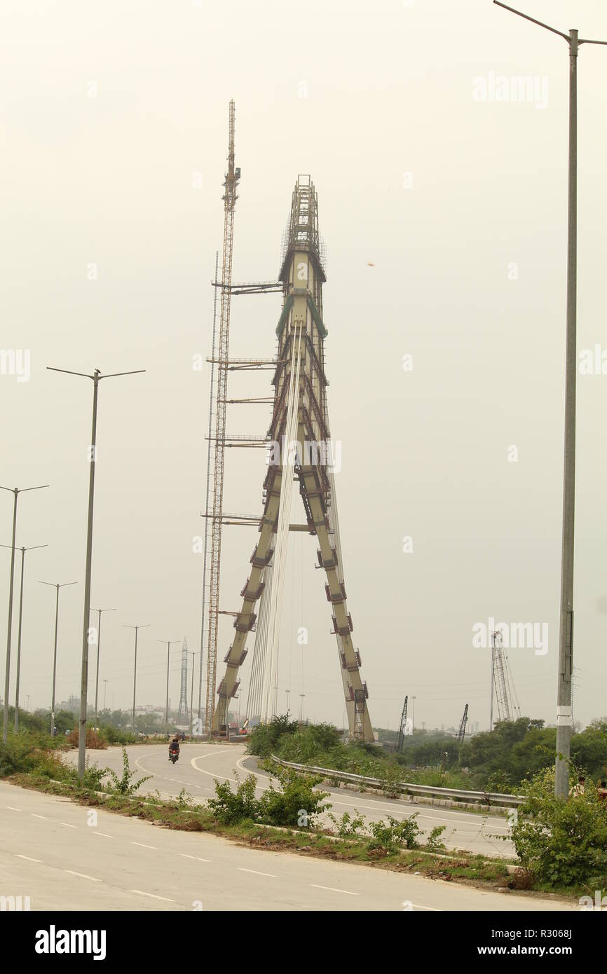 Delhi signature bridge hi-res stock photography and images - Alamy