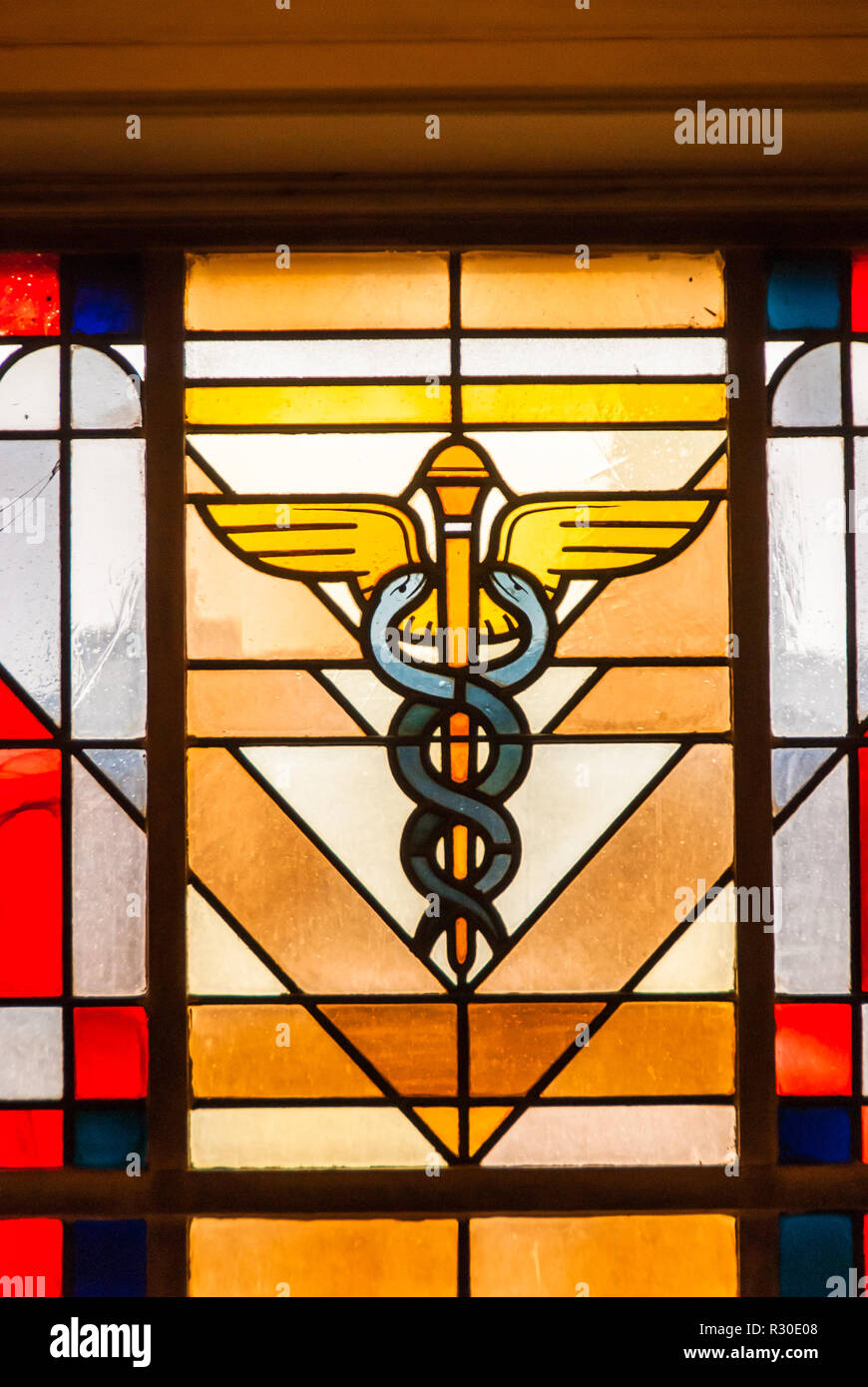 Stained glass snake hi-res stock photography and images - Alamy