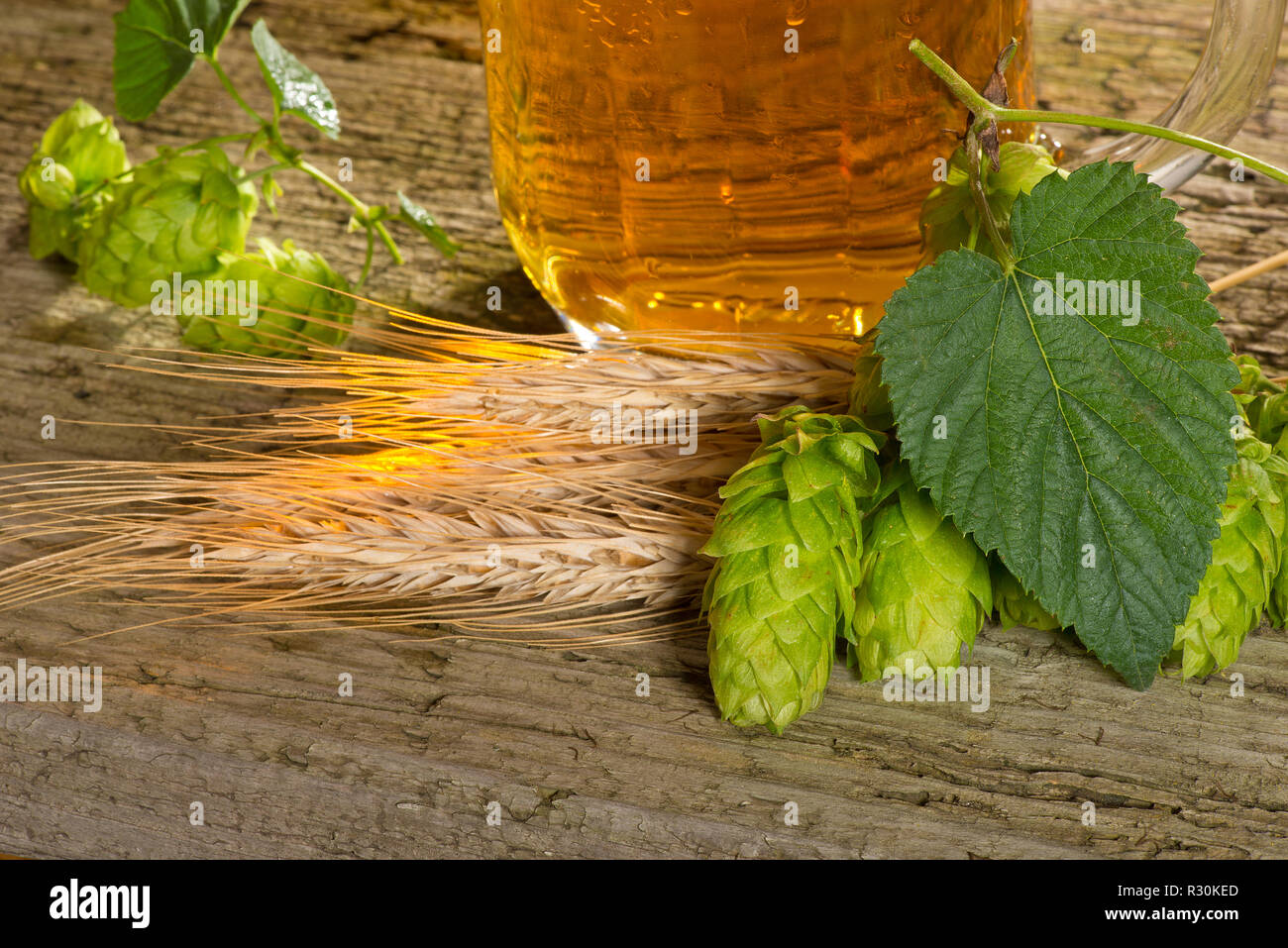 Glas material hi-res stock photography and images - Alamy