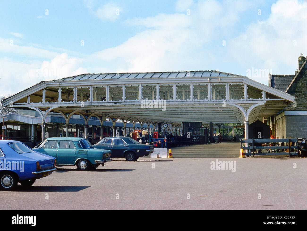 Down platform, Durham, North East England in 1977 Stock Photo - Alamy