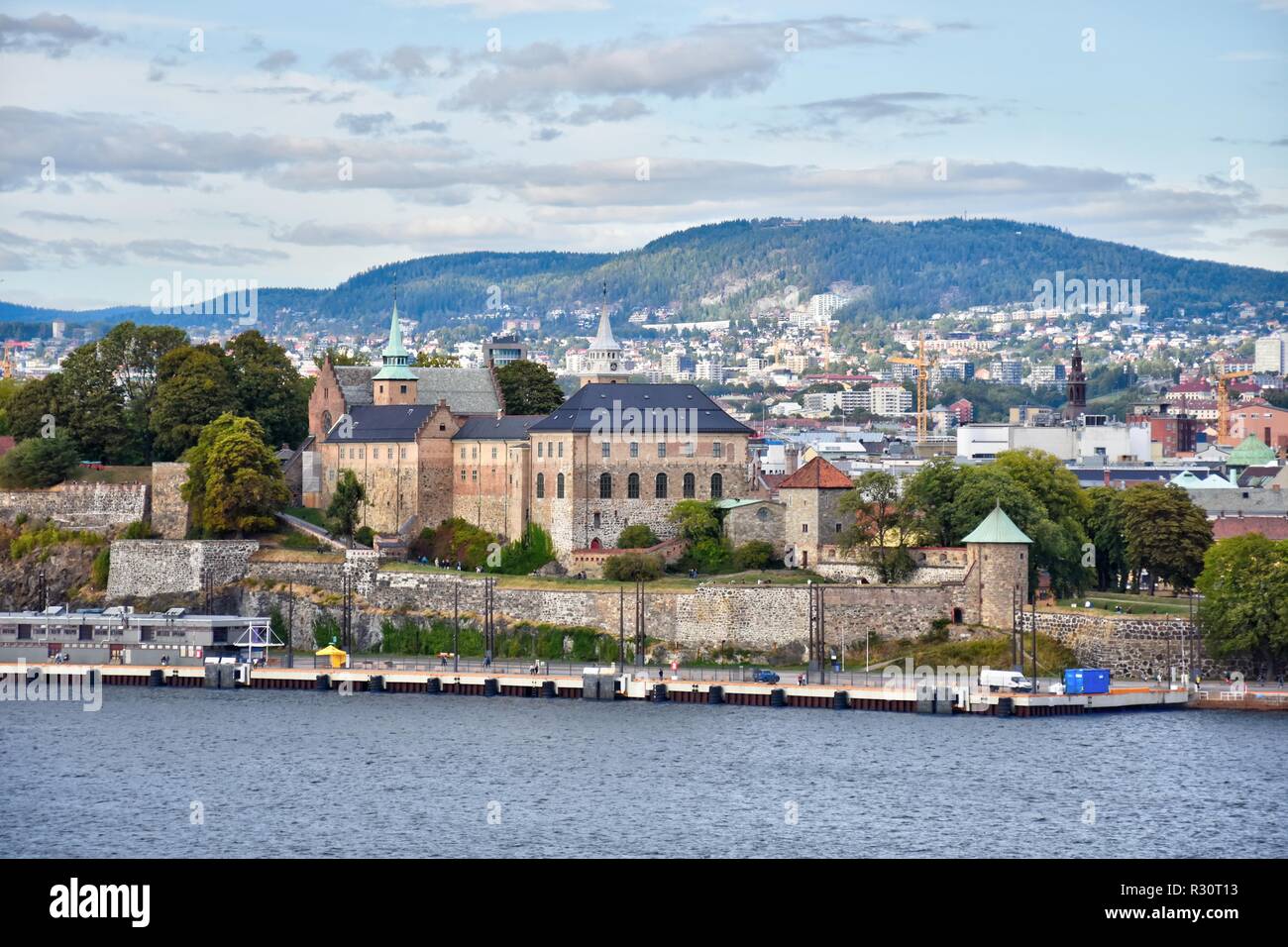 Oslo, Norwegen, Stadt, Skyline, Hafen, Leuchtturm, Hauptstadt, Rathaus ...