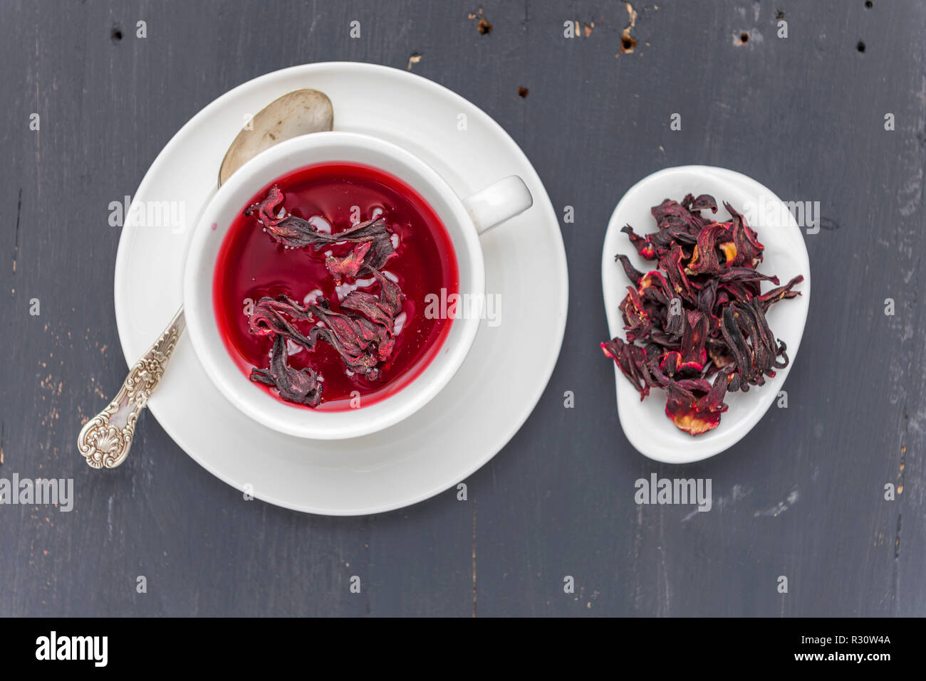 Rosella tea and rosella petals Stock Photo - Alamy