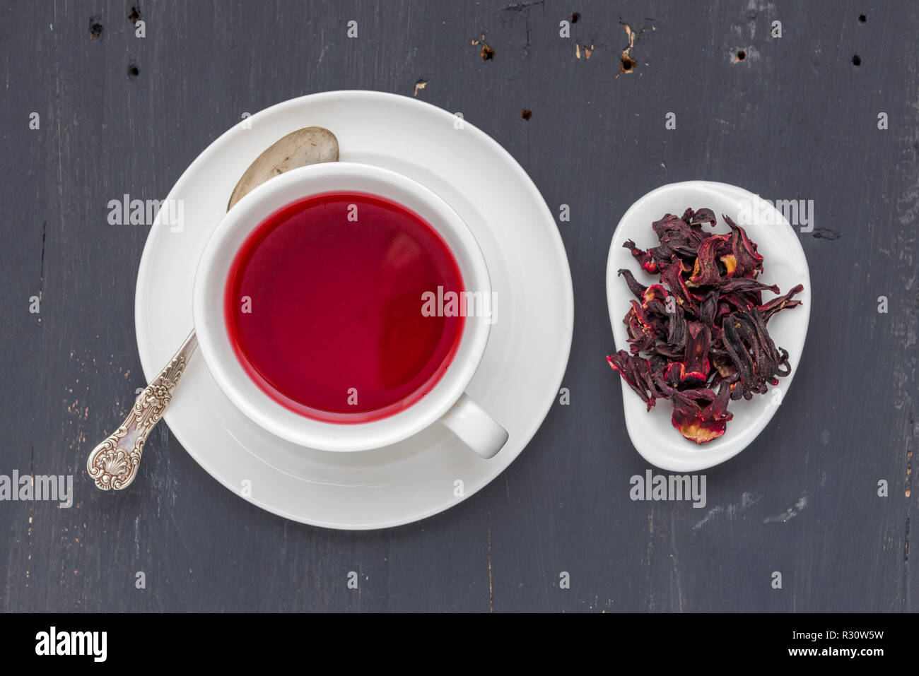Rosella tea and rosella petals Stock Photo - Alamy