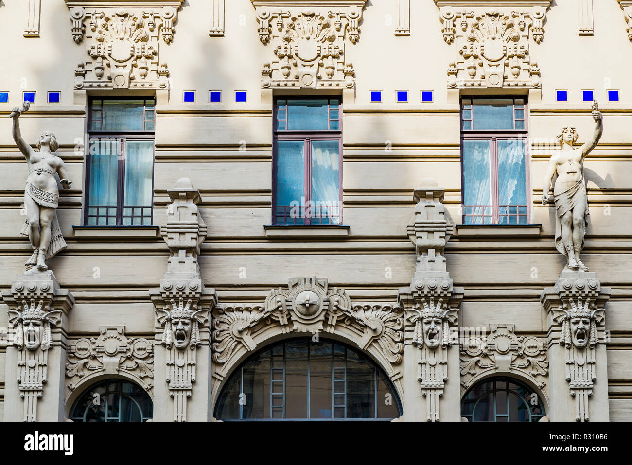 Built in the art nouveau design hi-res stock photography and images - Alamy