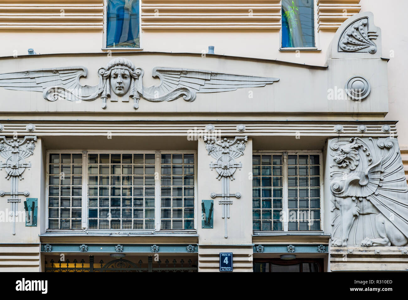 Art nouveau architecture in Riga - Alberta iela 4 - living house by ...