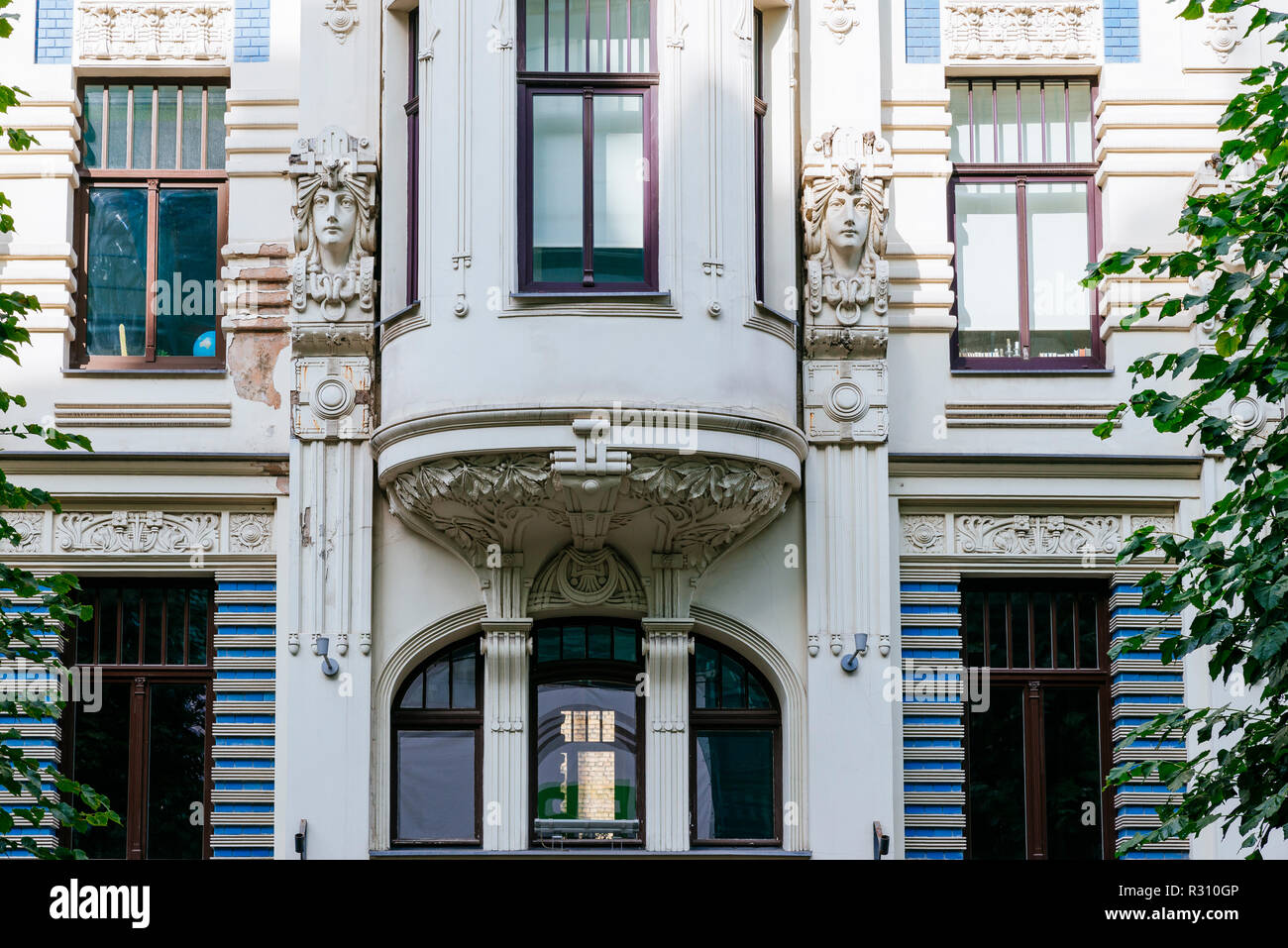 Art nouveau architecture in Riga - Alberta iela 8 - living house by ...