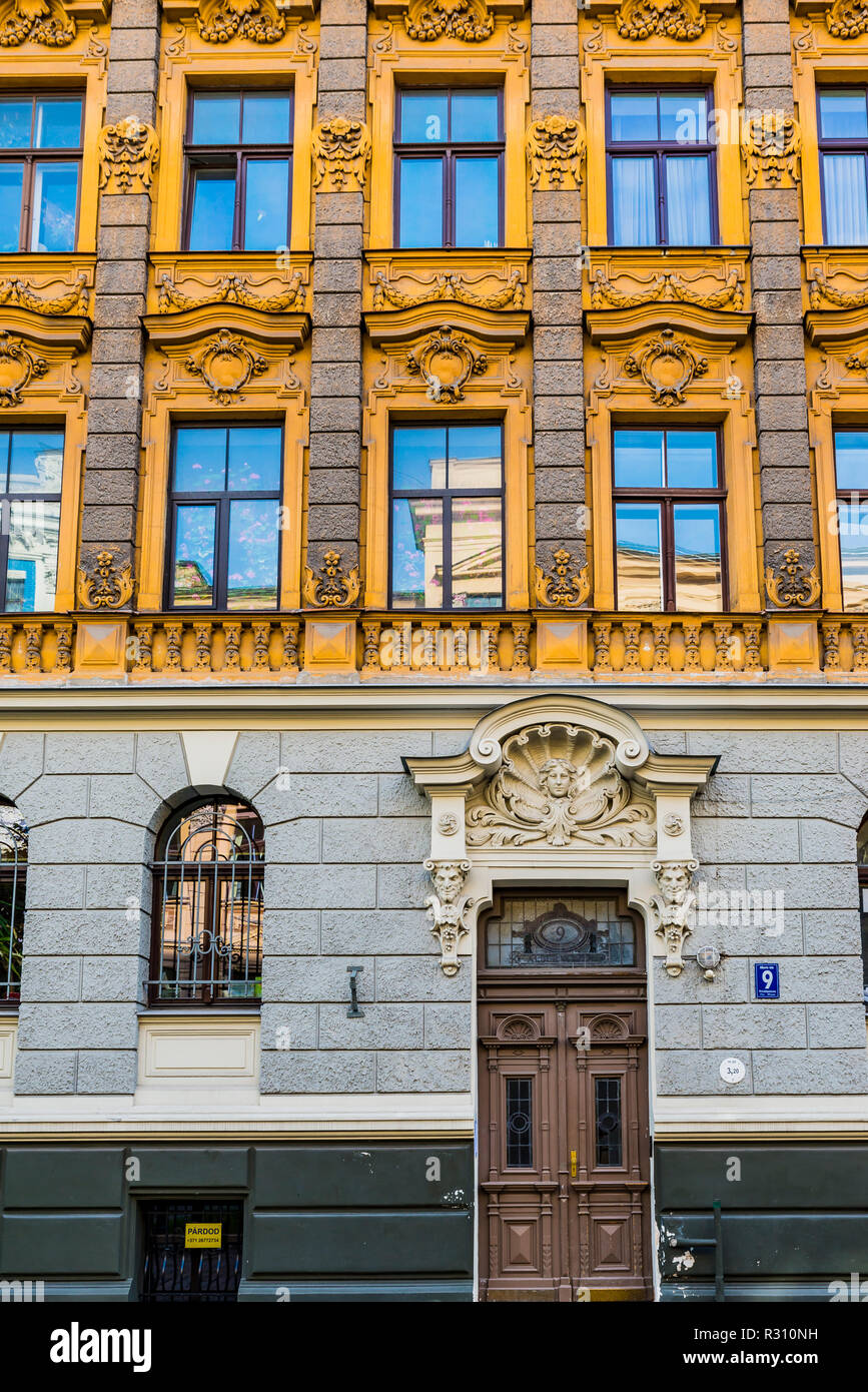 Art nouveau architecture in Riga - Building on the Alberta street, 9 ...