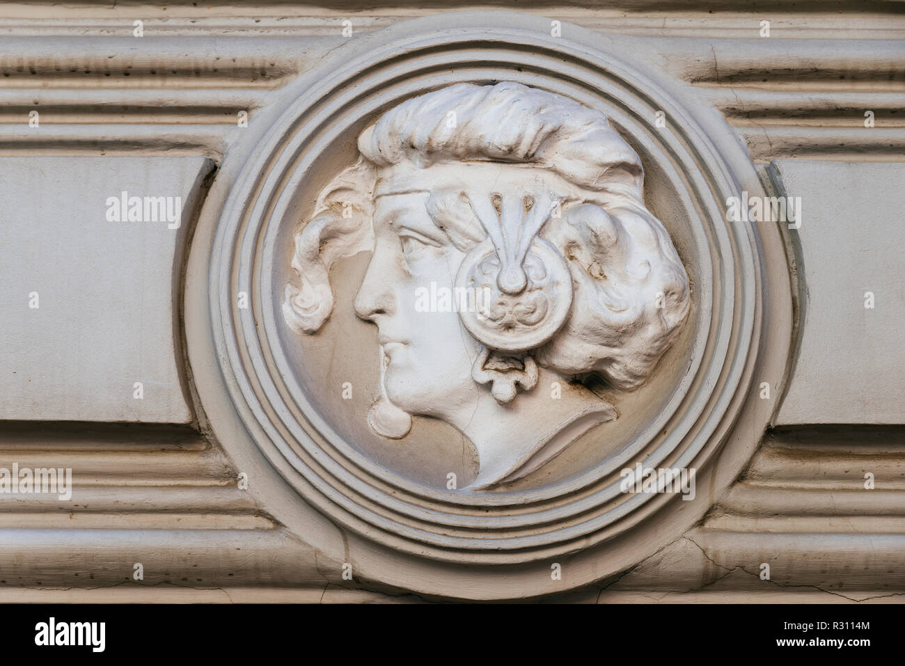 Art nouveau architecture in Riga - Medallions facade building. Riga ...