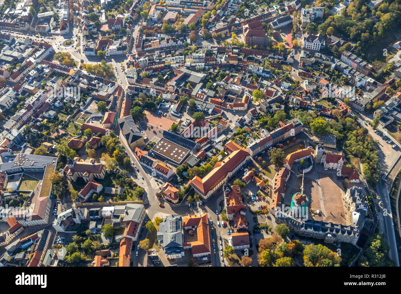 Overview museumm castle bernburg hi-res stock photography and images ...