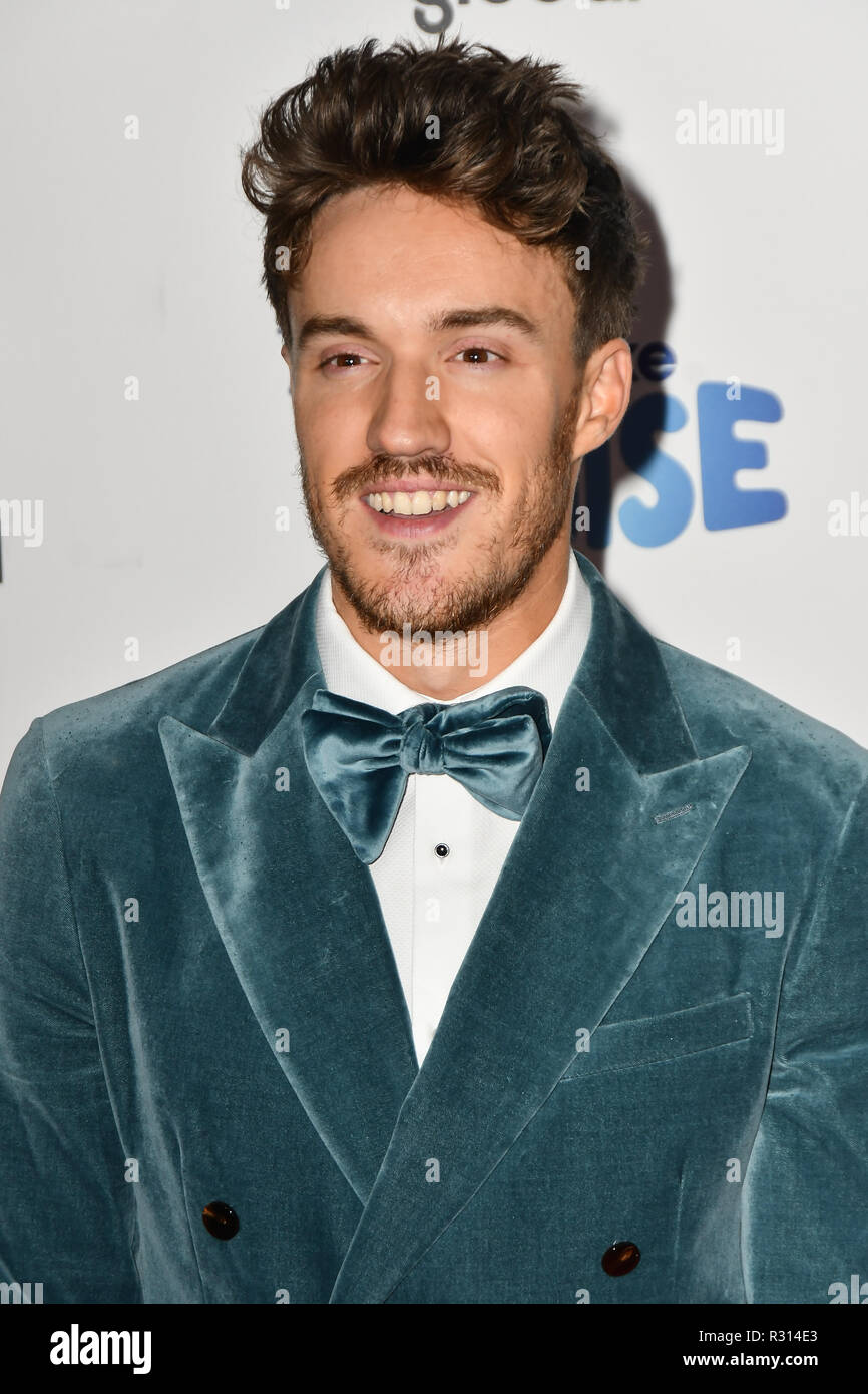 Jamie stewart singer hi-res stock photography and images - Alamy