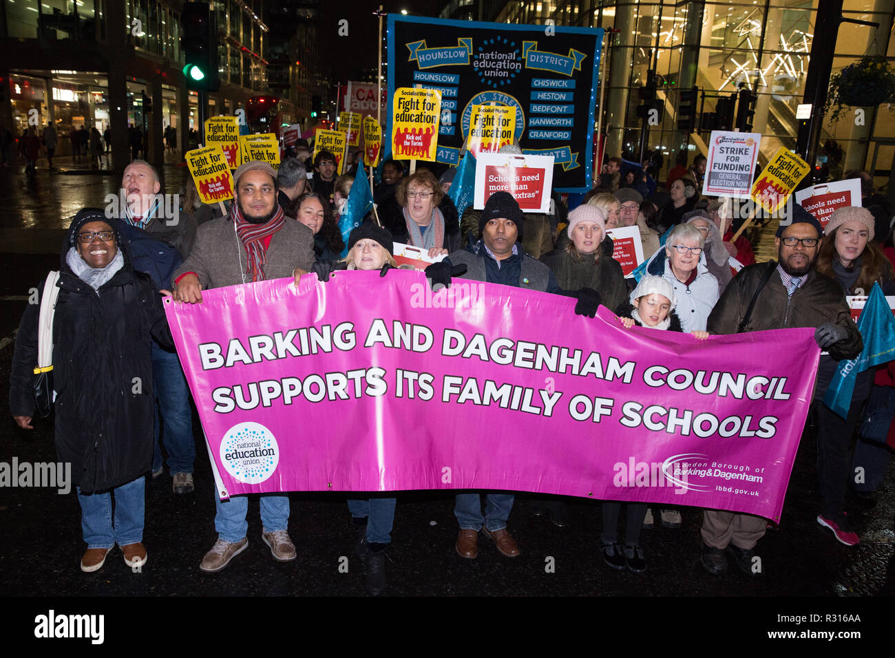 Dagenham strike hi-res stock photography and images - Alamy